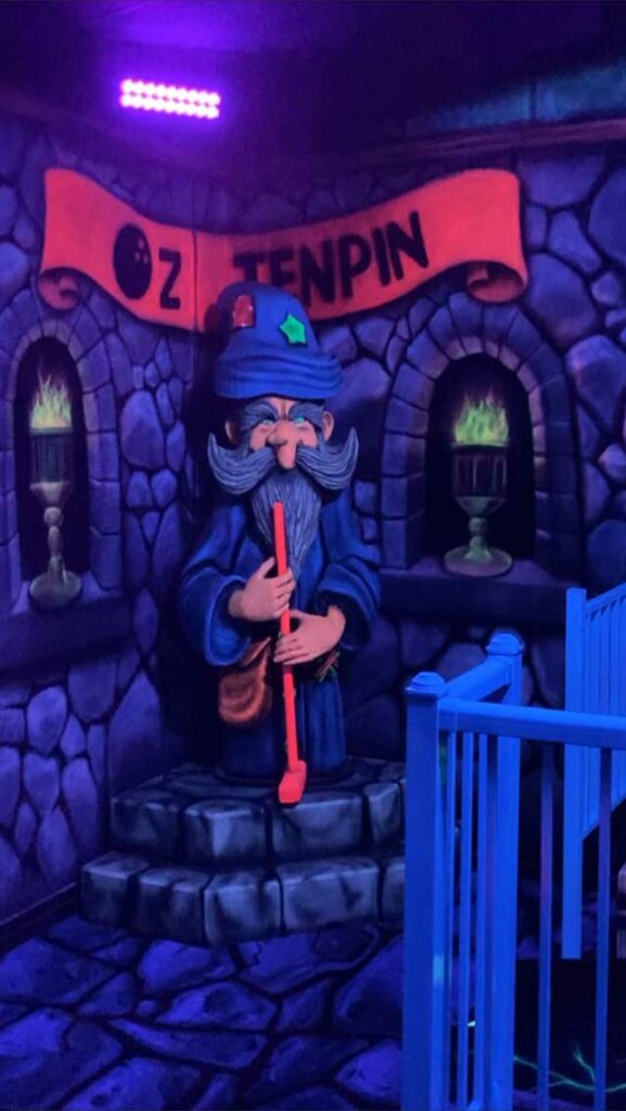 OZ Tenpin Bowling – Fun On The Lanes!